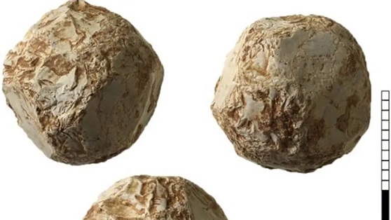 Des archéologues proposent une explication pour les pierres sphériques ...